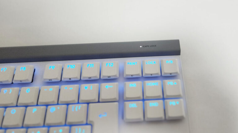 【Logicool G G515 RAPID TKL レビュー】ロープロファイルでラピッドトリガー搭載の高性能のゲーミングキーボード